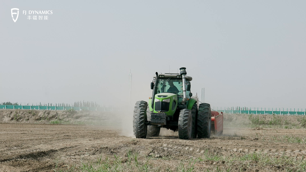 丰疆智能卫星平地系统-为精细化耕作提供支持